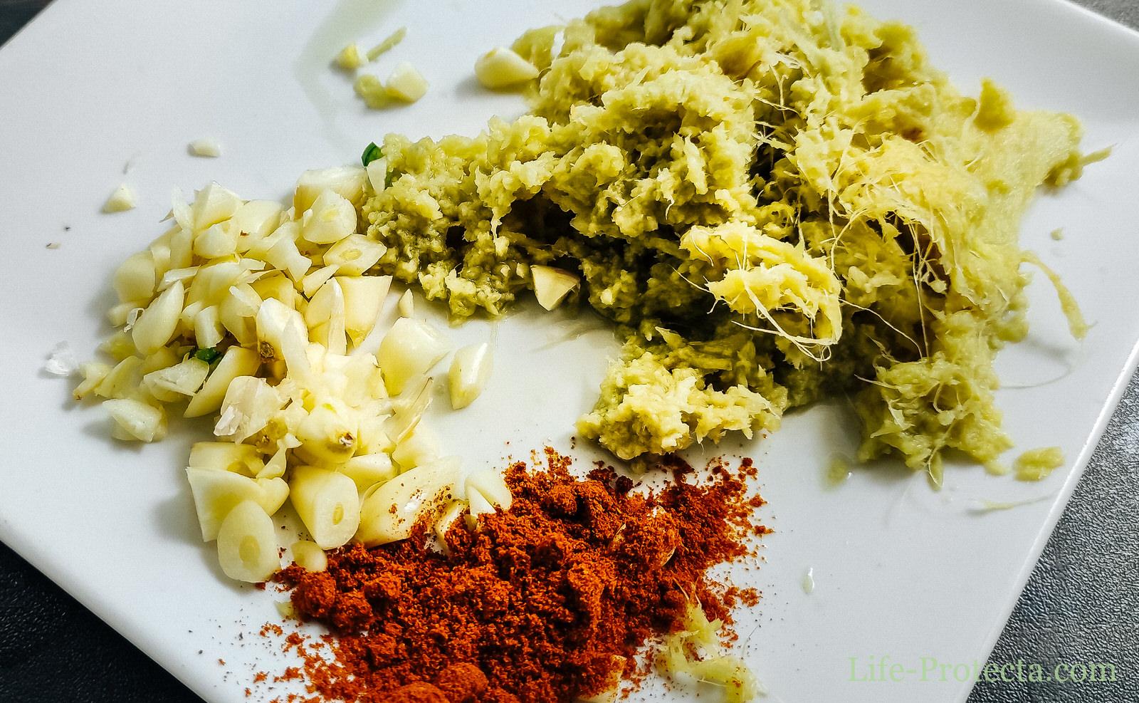 Taitei de orez cu creveti, legume si ghimbir – Life Protecta